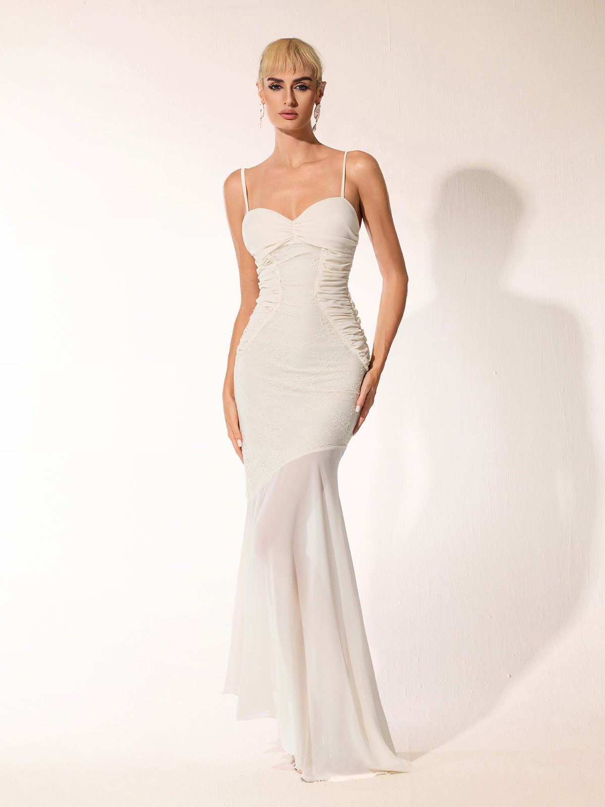 Baina Spaghetti Lace Maxi Dress – Mew Mews